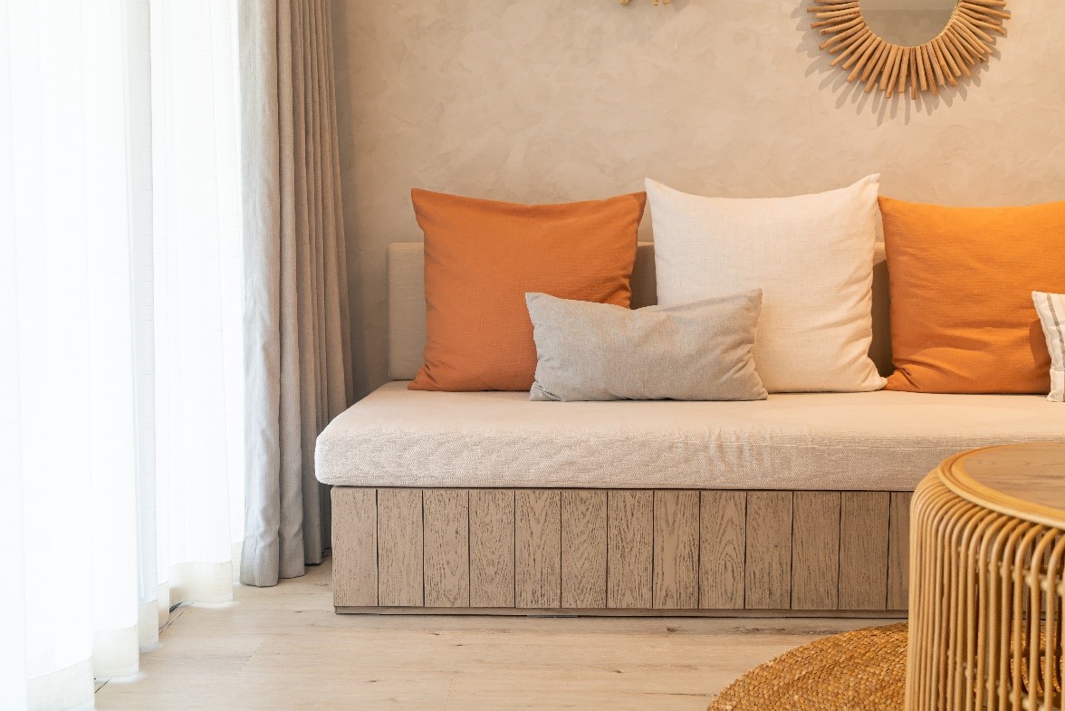 Upgrade Your Bench: The Benefits Of Adding A Cushion – Custom Cushions ...