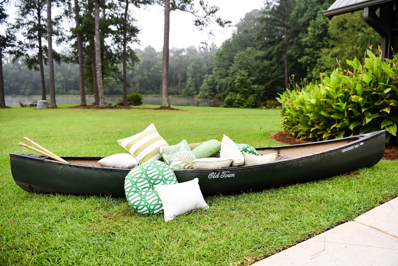 Planning the Perfect Spring Party in your Garden – Custom Cushions ...